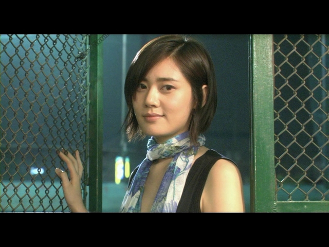 참을 수 없는. (Loveholic) 상세정보 | 씨네21